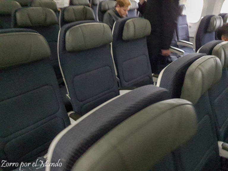 Volando en el avión emblema de Aeroméxico: Reseña del Boeing Dreamliner ...